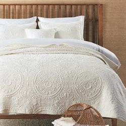 Baroque Off White King/Super King Coverlet Set (250 x 270cm) by Macey ...
