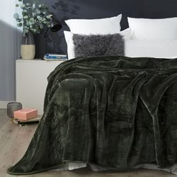 Heavy Weight Mink Blanket Jade (220 x 240cm) by Renee Taylor ...